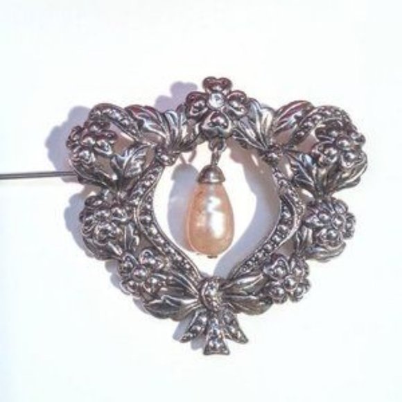 Vintage | Jewelry | Vintage Open Heart Georgian Style Brooch Wpearl ...